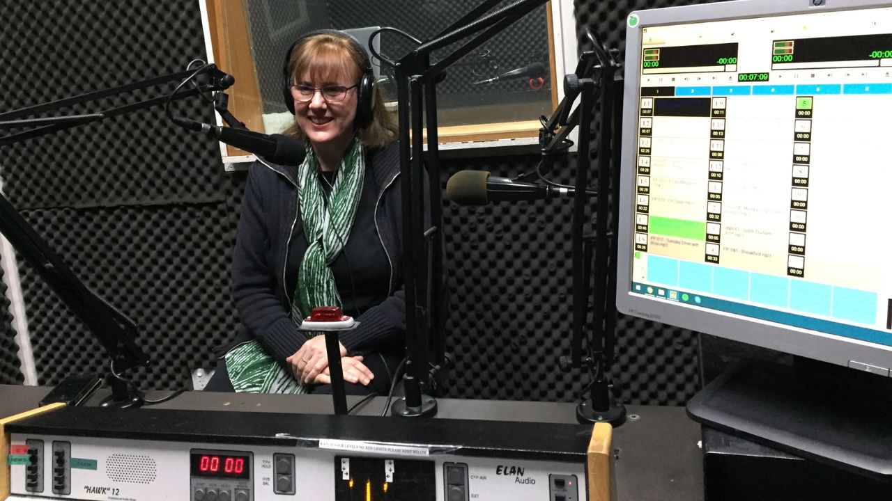 Rotary in Action on 96.5 Inner FM Radio Melbourne with Jill Weeks - Sue ...