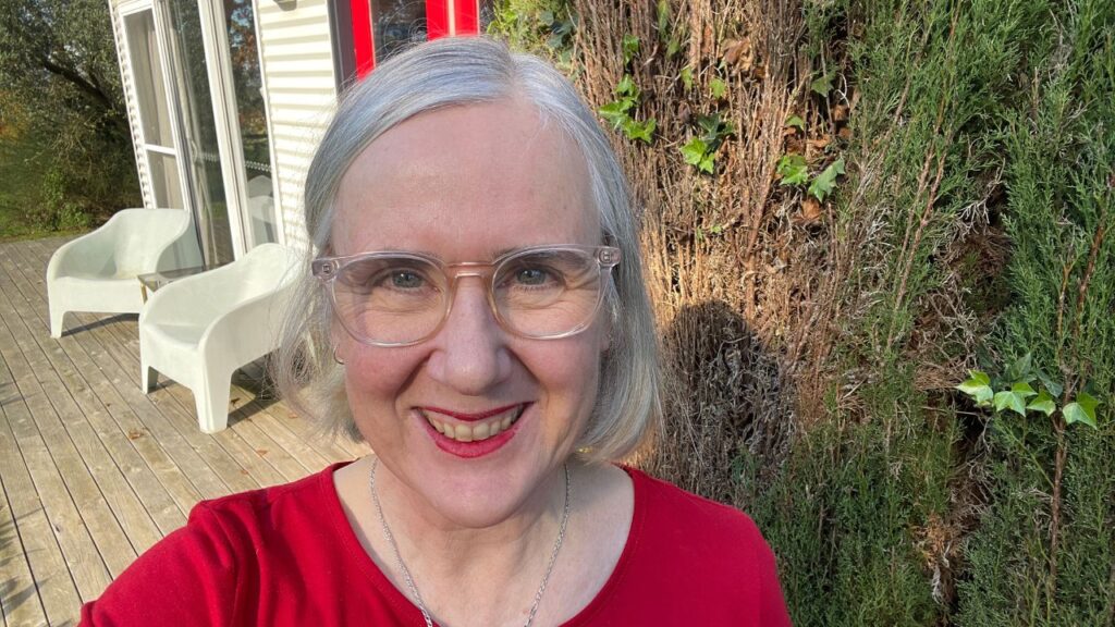 Poetry Writing Getaway Warragul Victoria - Sue Ellson